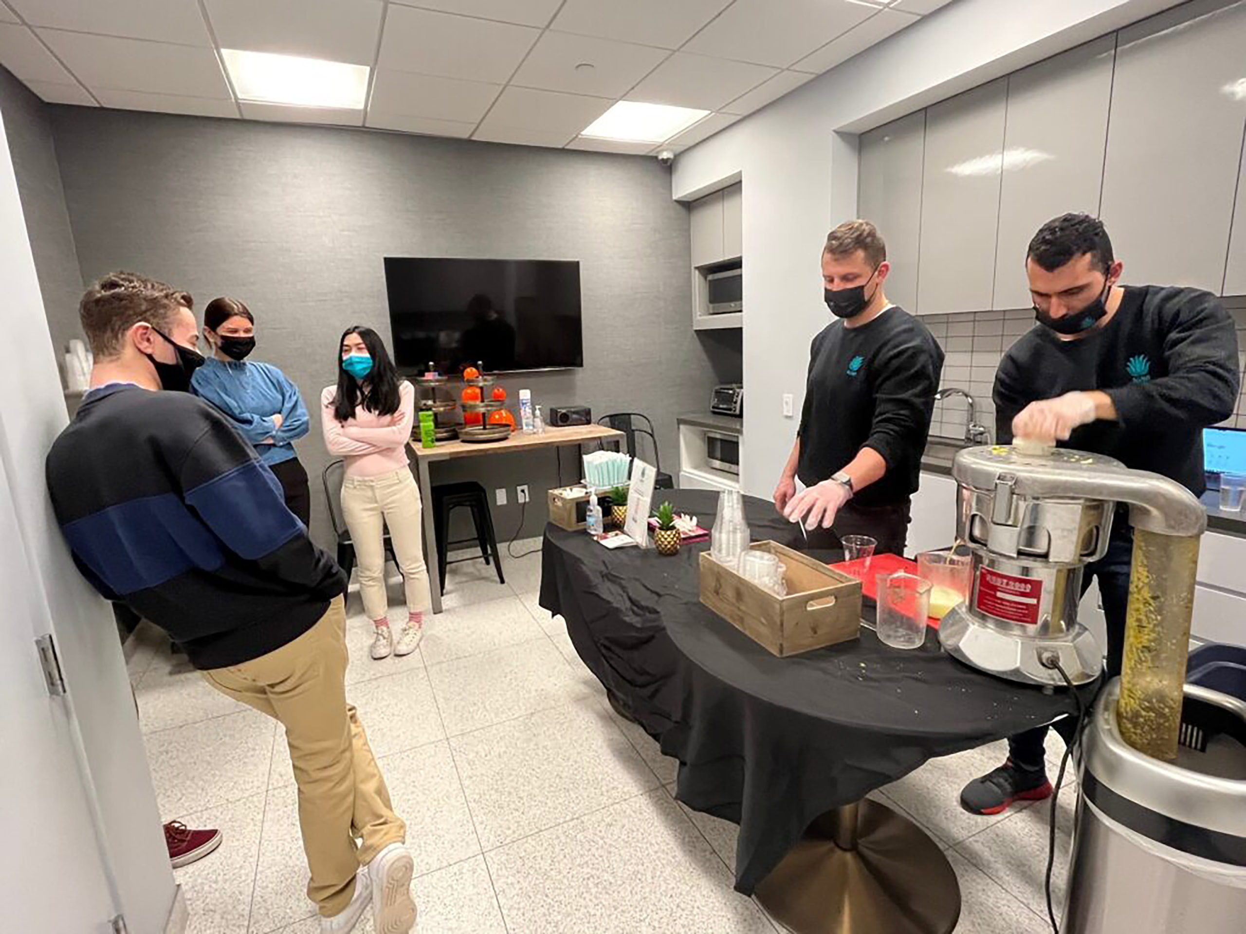 Agavi Juice Bar - LMC